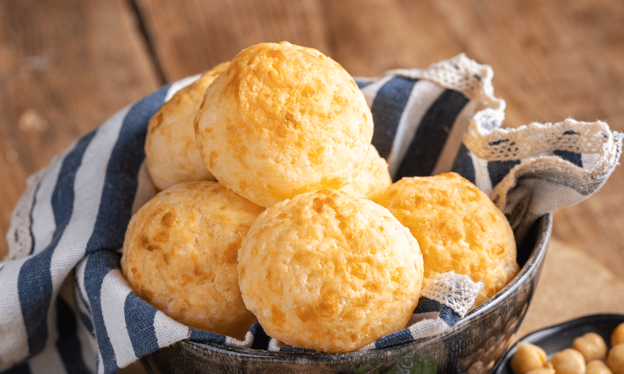 Mini bread bun with tapioca and cheese - Argeta